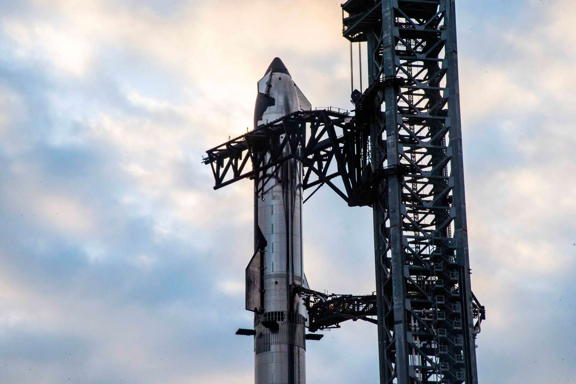 Mission critique : Starship va-t-il enfin réussir ce que Musk promet ...