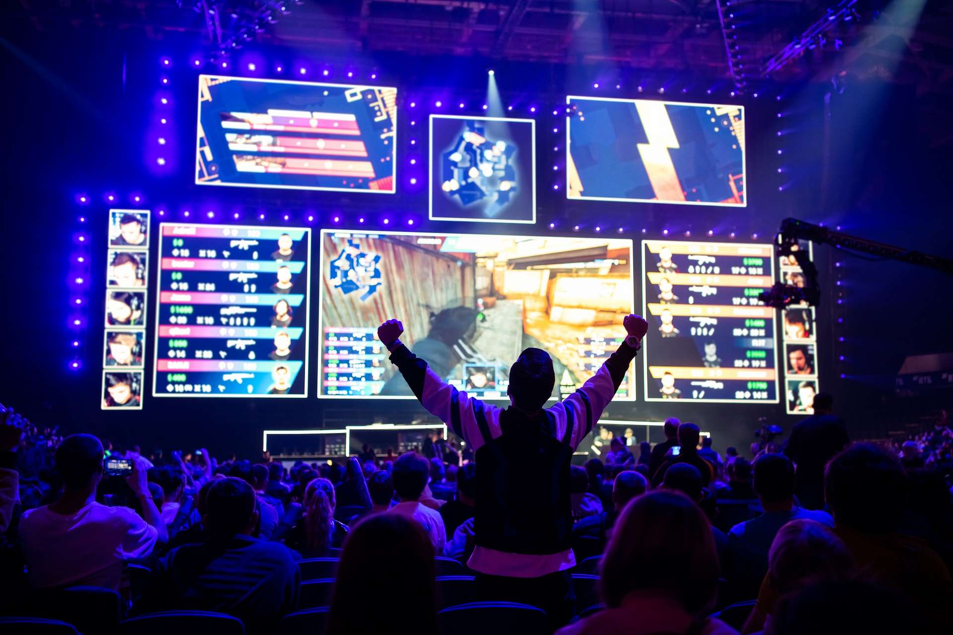 Devenir responsable communication esport : formations, débouchés ...