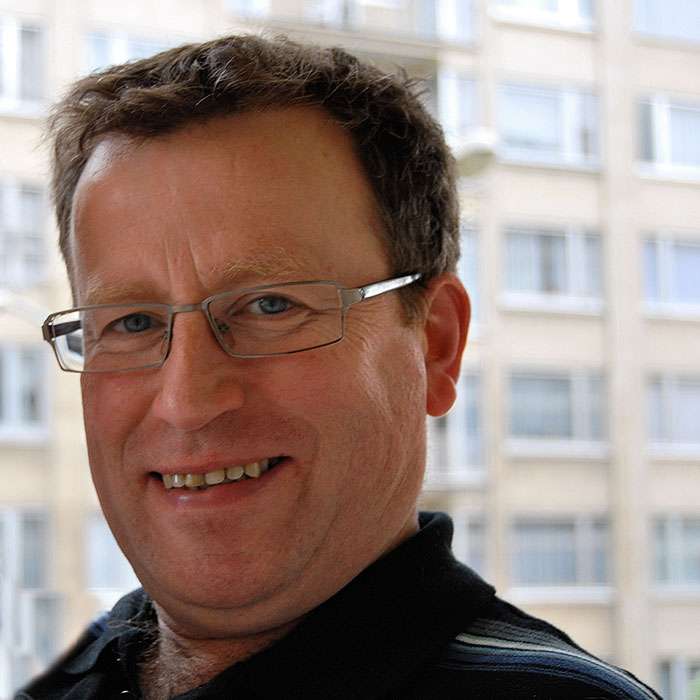 Biographie | Michel Claessens - Dir.Com Commission européenne | Futura Tech