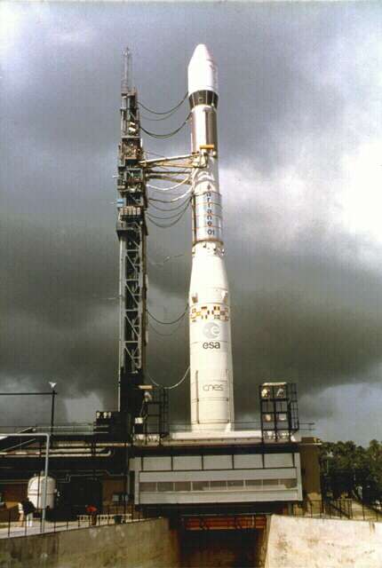 L01 sur table - Photos Futura