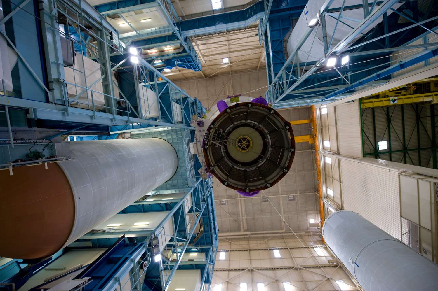 Sous l'EPC ! -2 - Photos Futura