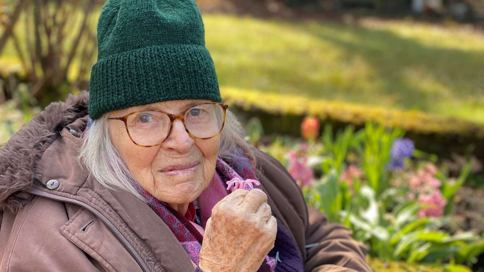 Elle discutait avec Einstein à Princeton, la mathématicienne Yvonne Choquet-Bruhat vient de ...