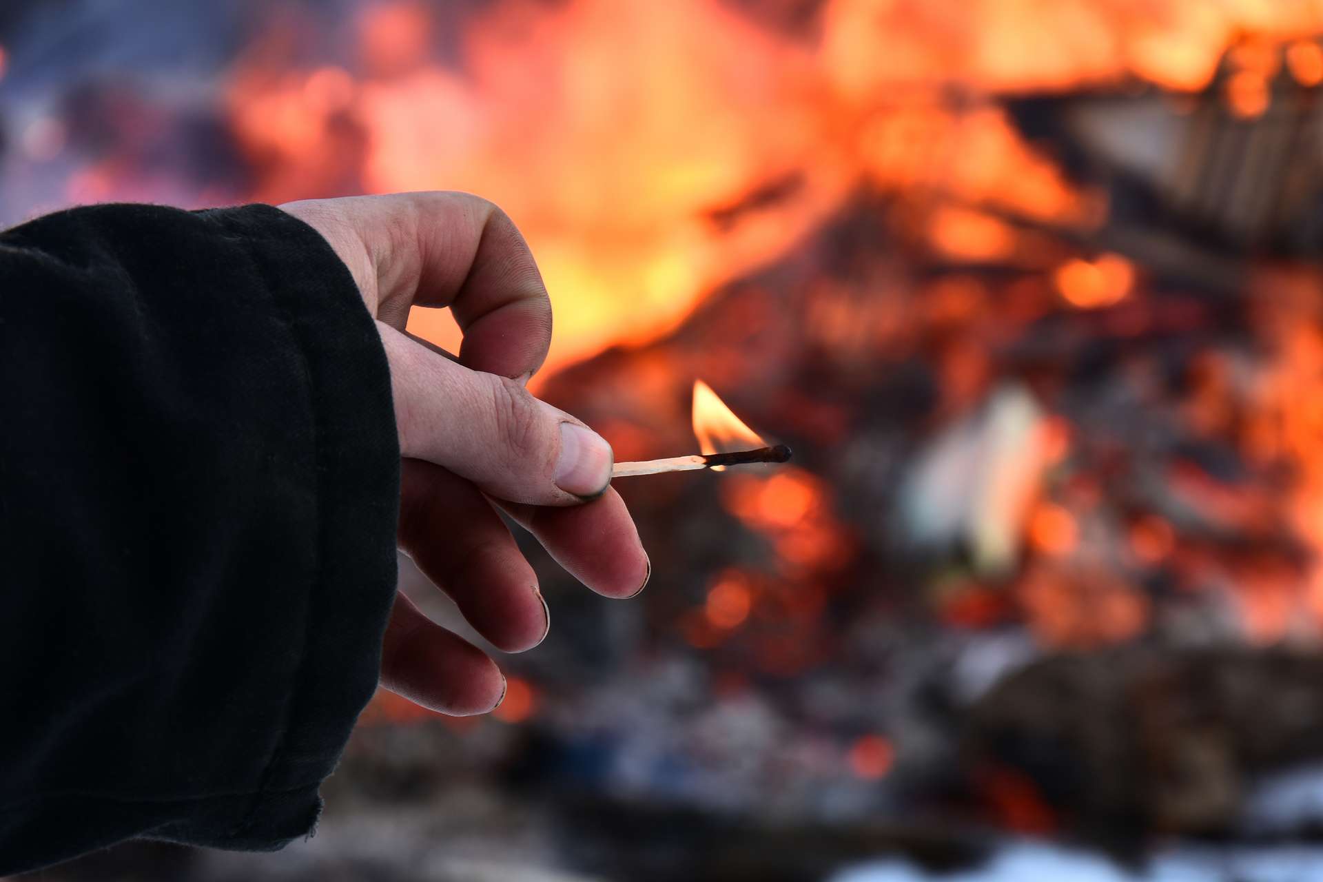 Incendies : l'archétype du pyromane existe-t-il vraiment