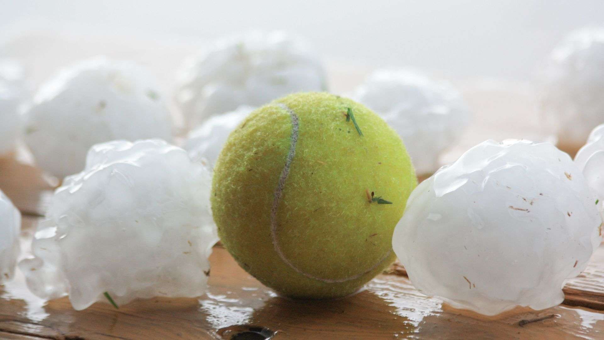 Phénomène météo extraordinaire : les grêlons géants