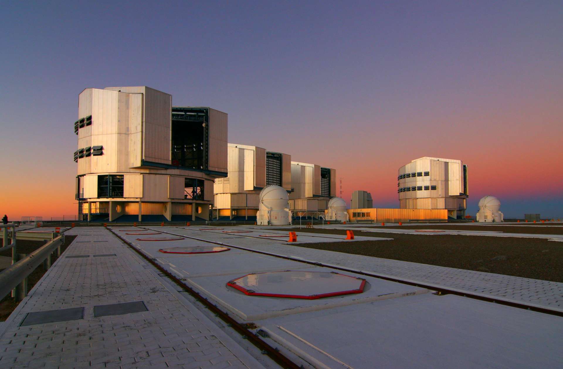 VLTI : le télescope virtuel de 120 m est pleinement opérationnel