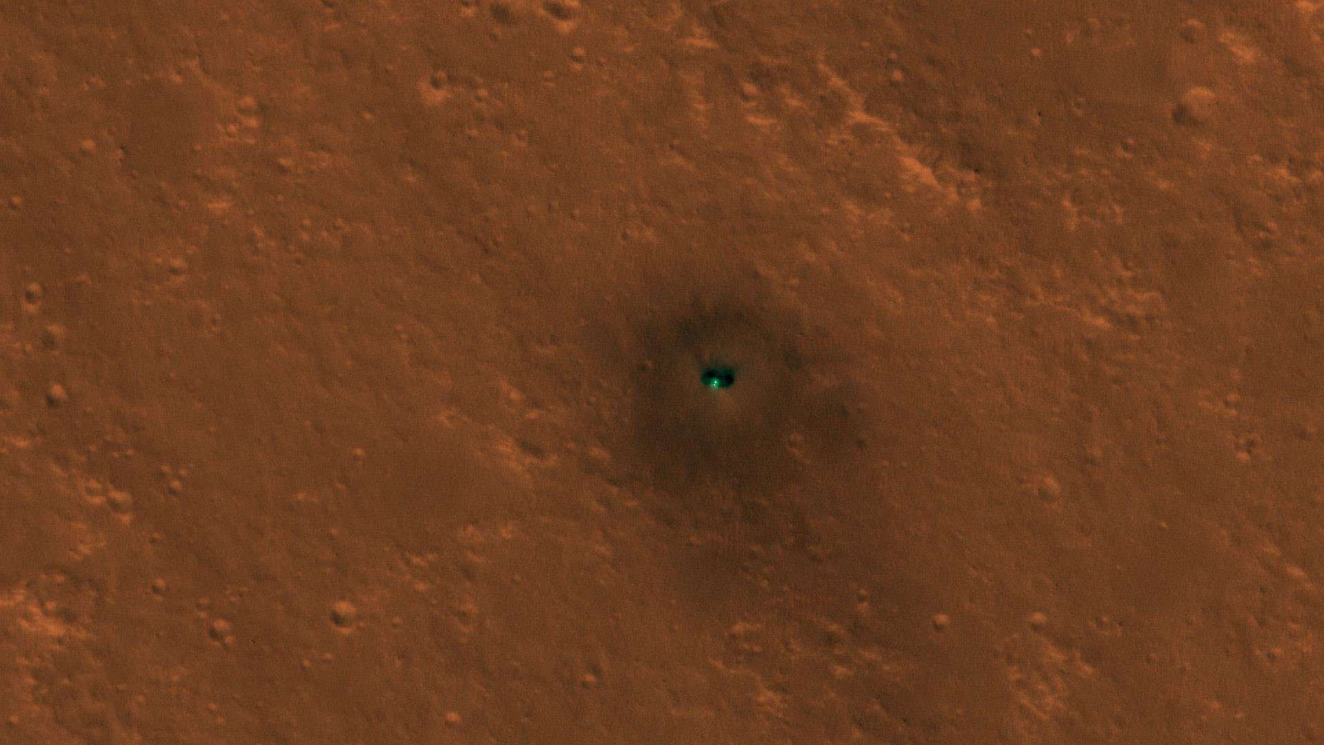 En images : InSight vu de l'espace par Mars Reconnaissance Orbiter
