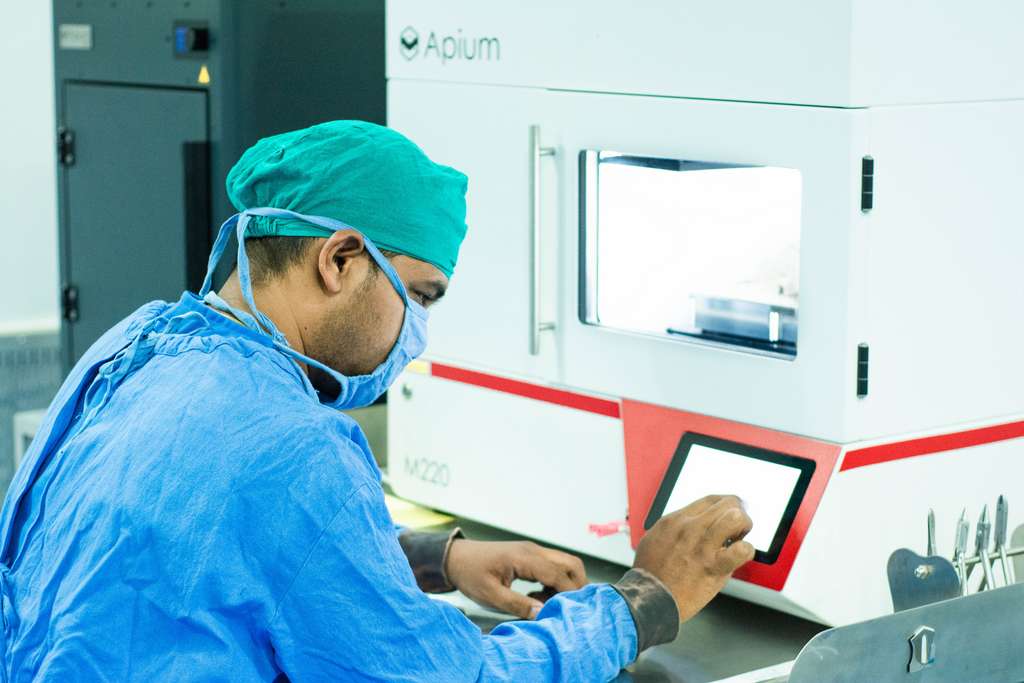 Des implants imprimés en 3D promettent de démocratiser l'accès aux soins