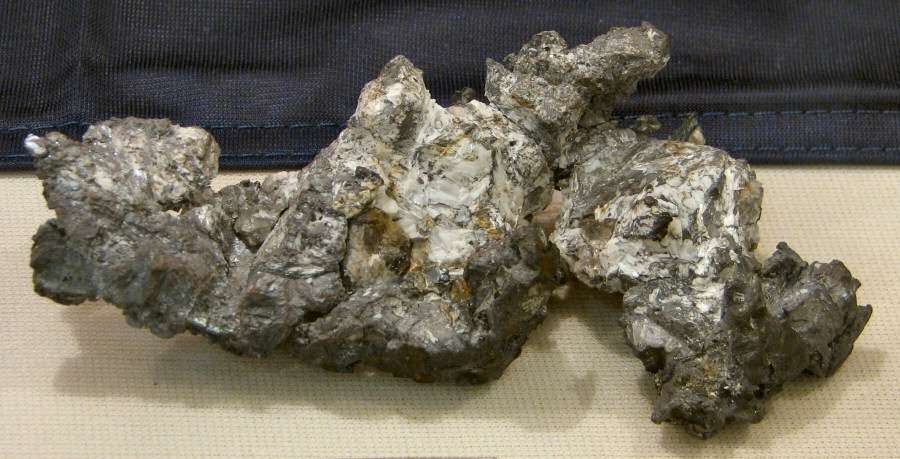 Le plomb : le métal, la chimie et la production | Dossier