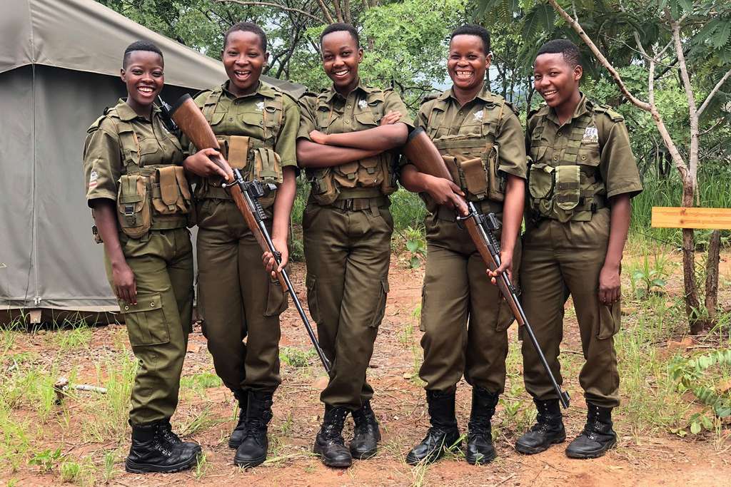 « Chaque jour pourrait être le dernier » : reportage avec un ranger au ...