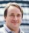 Biographie | Linus Benedict Torvalds - Développeur | Futura Tech
