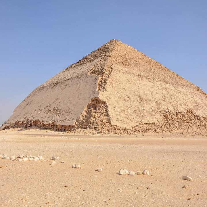 Le Charretier De La Pyramide Rouge Outils De La Pierre Exploitation