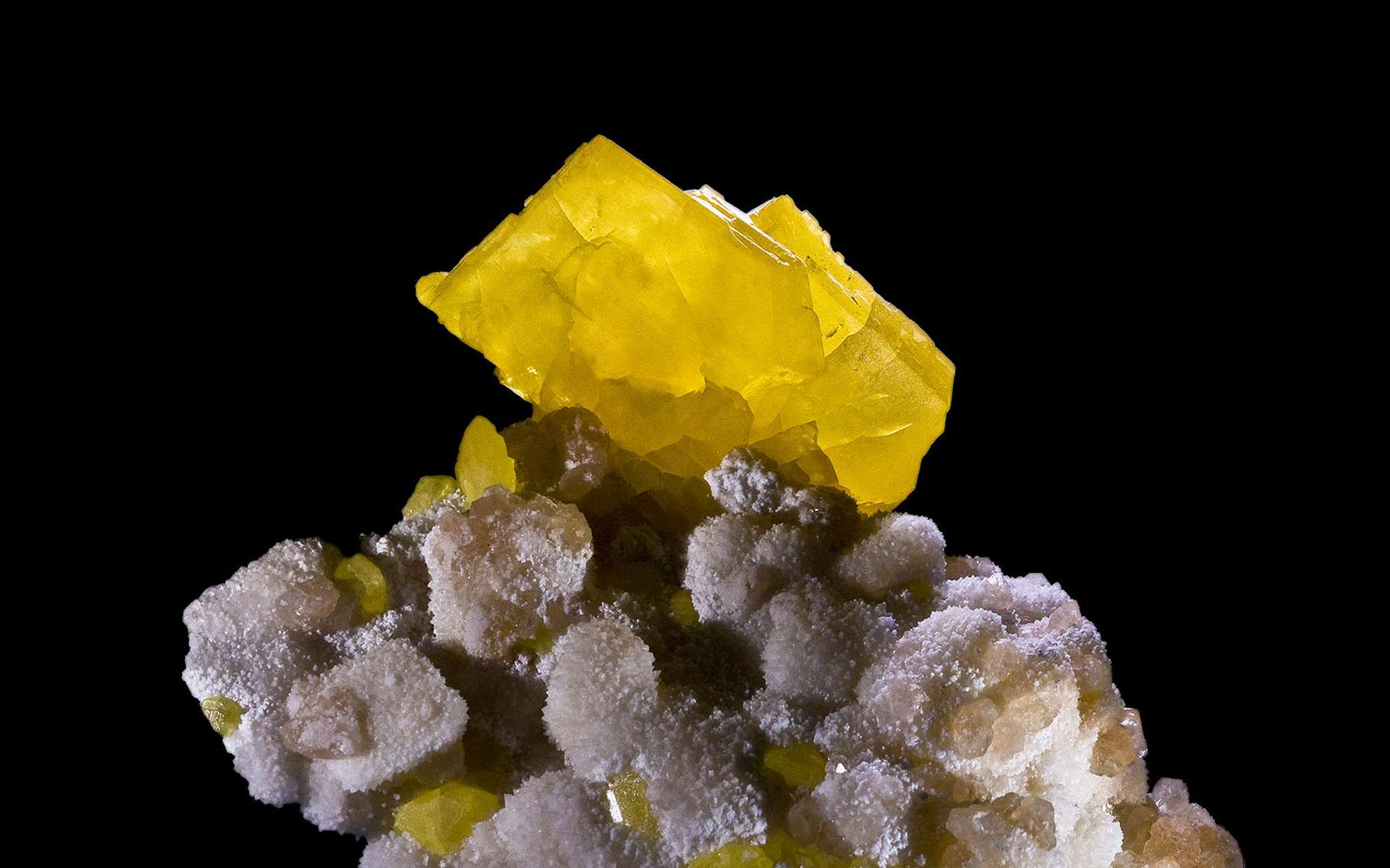 Le soufre : élément chimique et référence couleur | Dossier