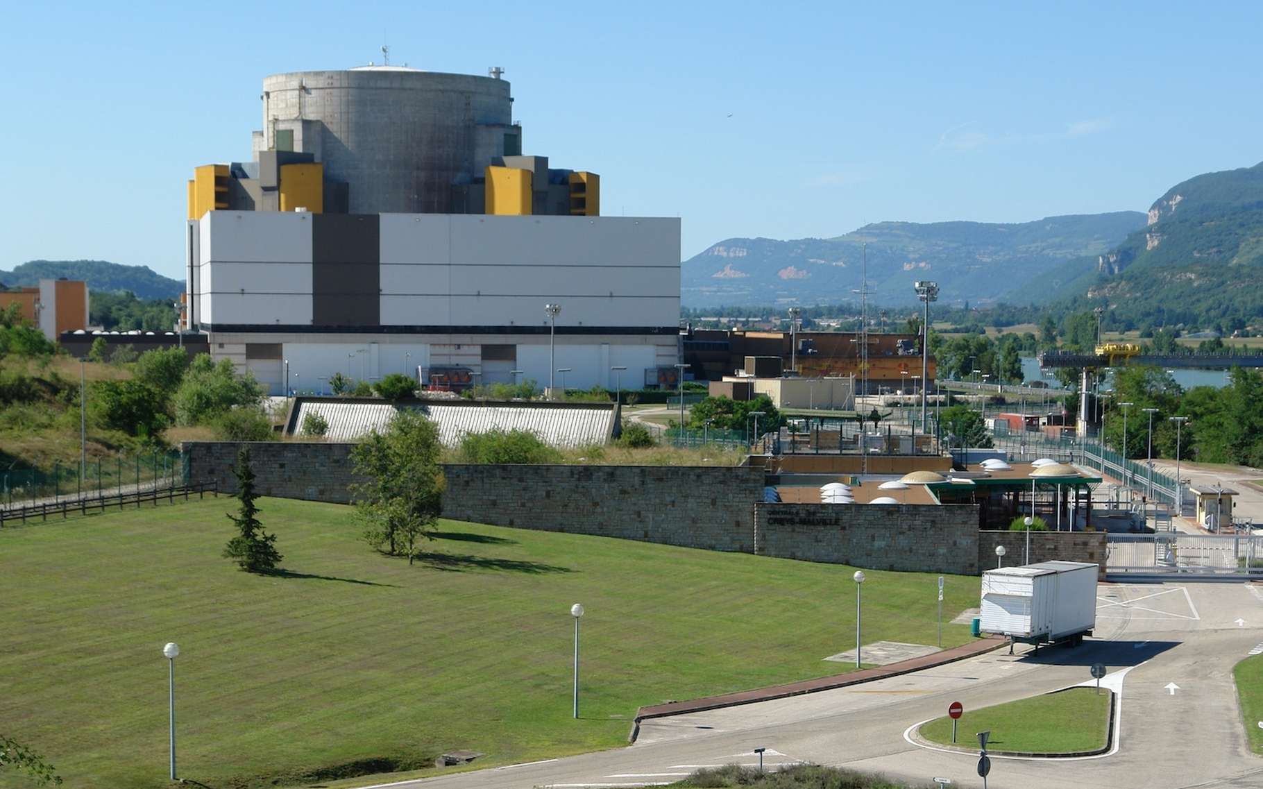Déconstruction des centrales nucléaires : la cuve du réacteur ...