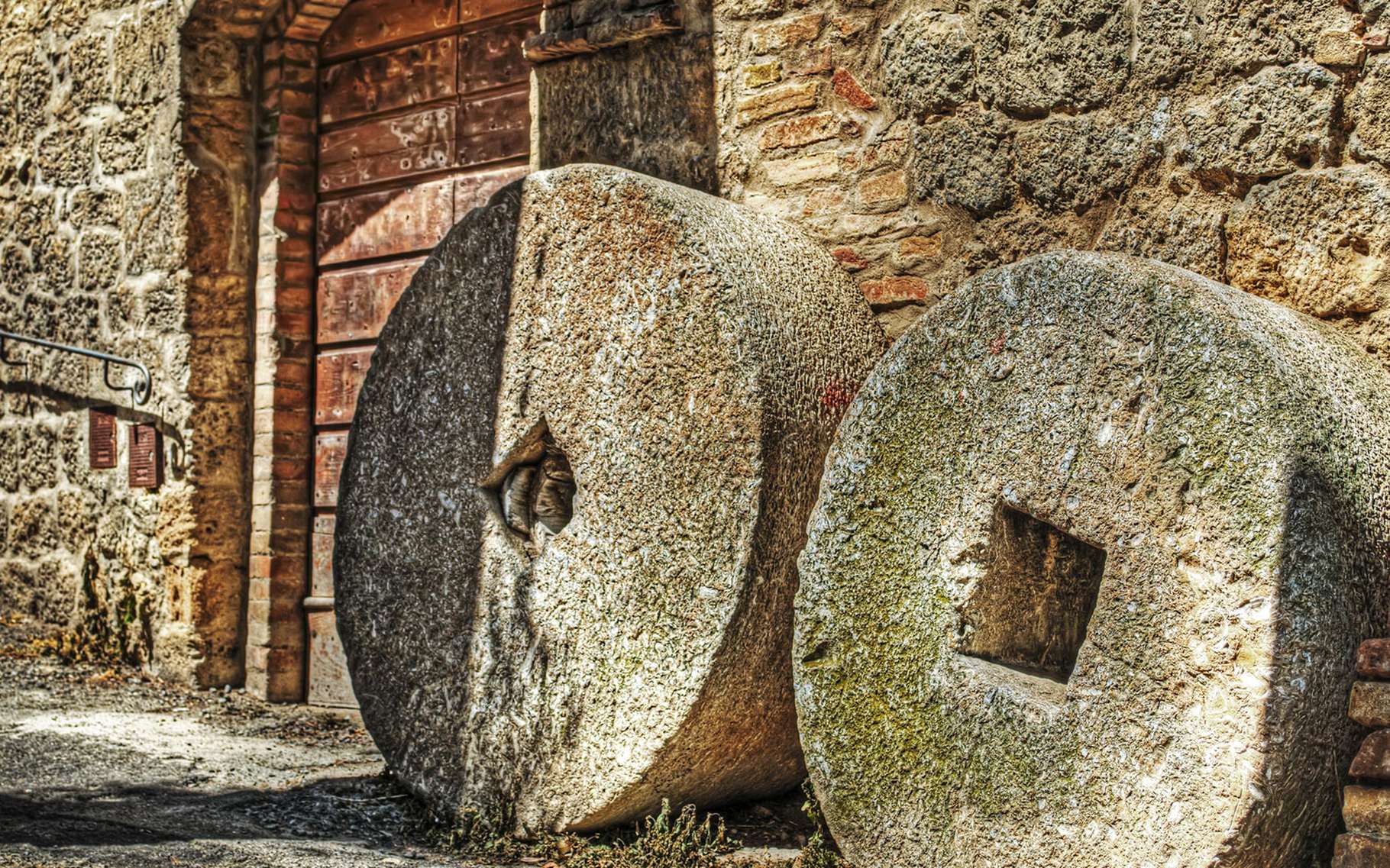 Meule : histoire et géologie des pierres meulières | Dossier