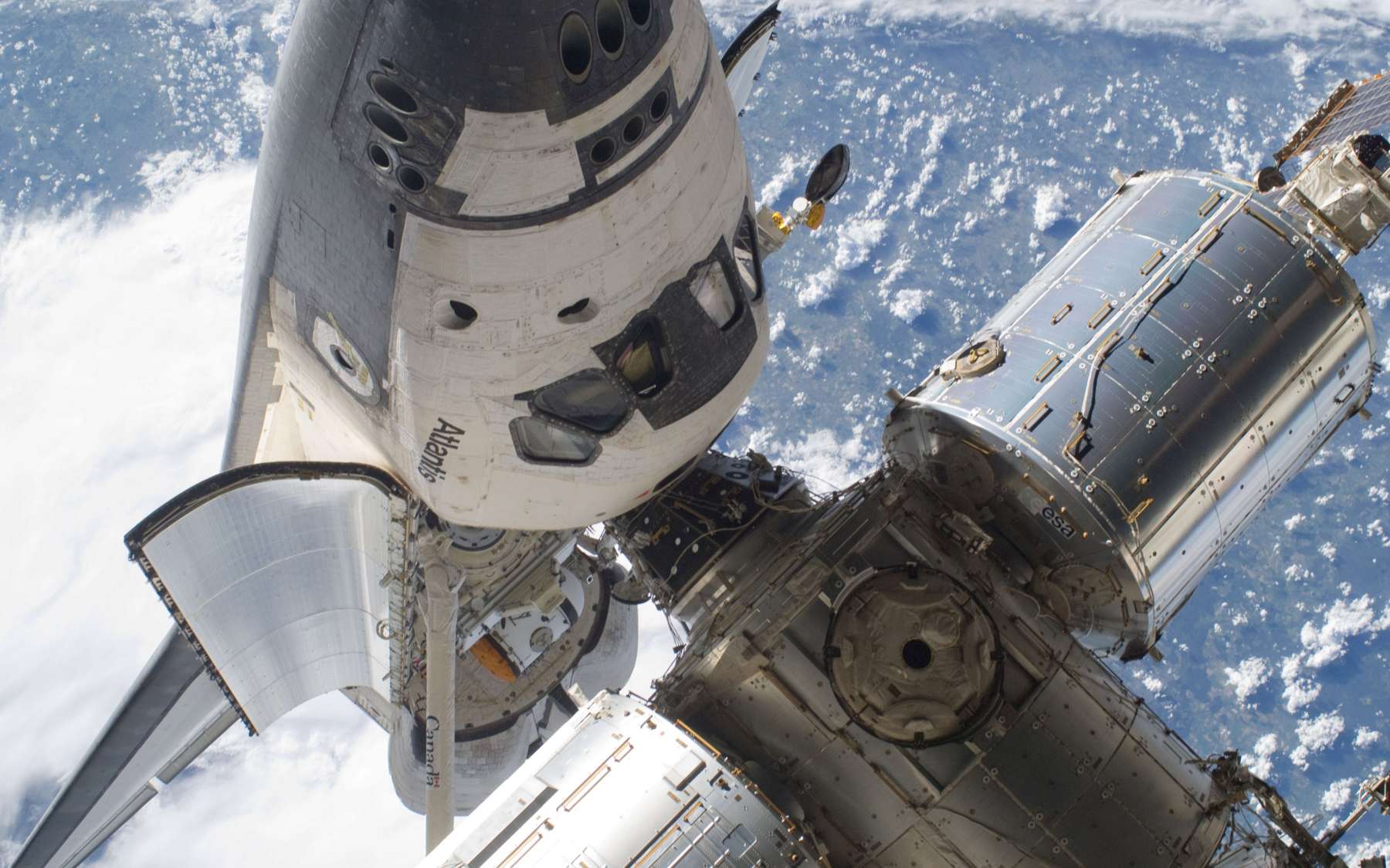 L ISS Reconfigur e Pour Accueillir Les V hicules De SpaceX Et Boeing