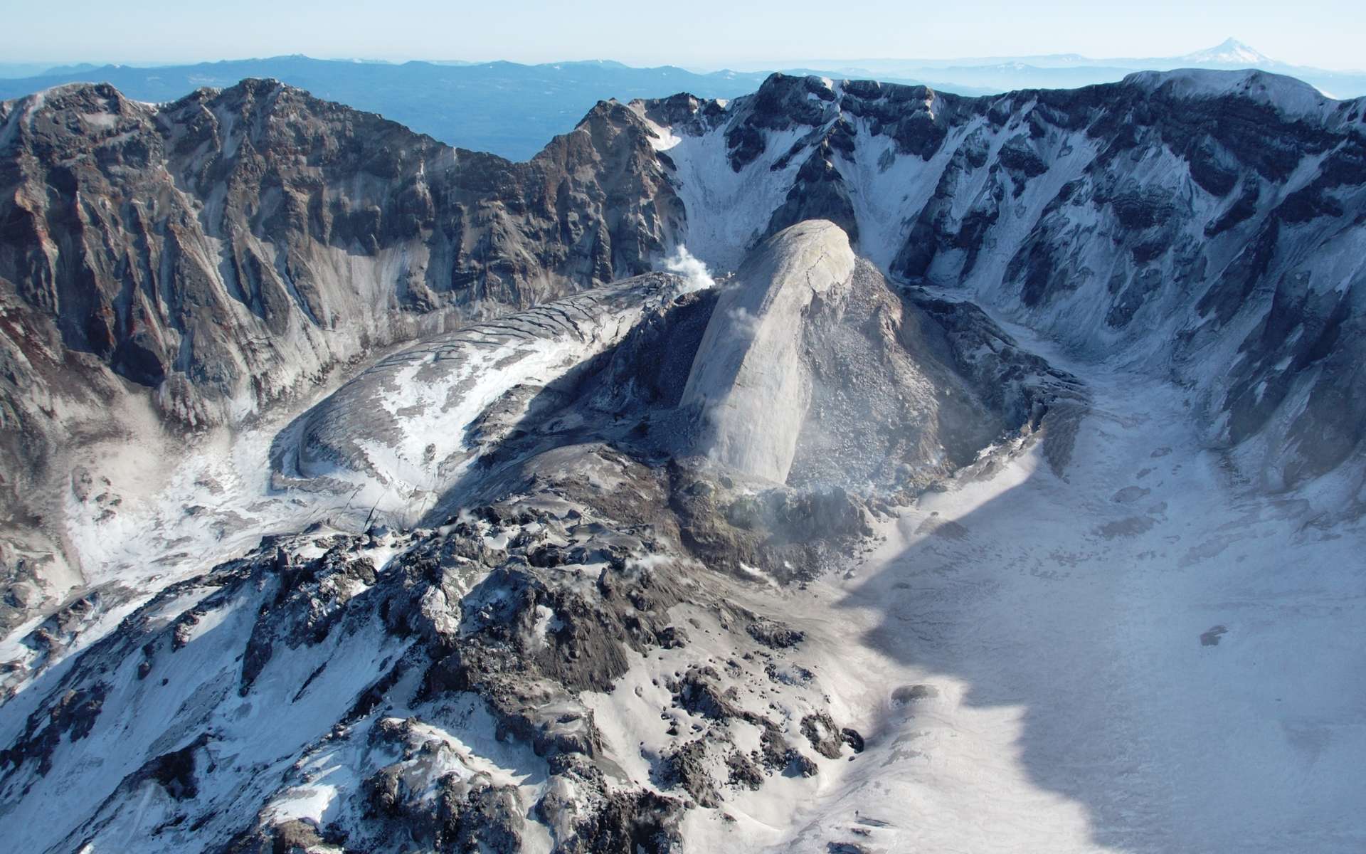 Définition | Péléen - Péléenne - Éruption péléenne - Éruption de type ...