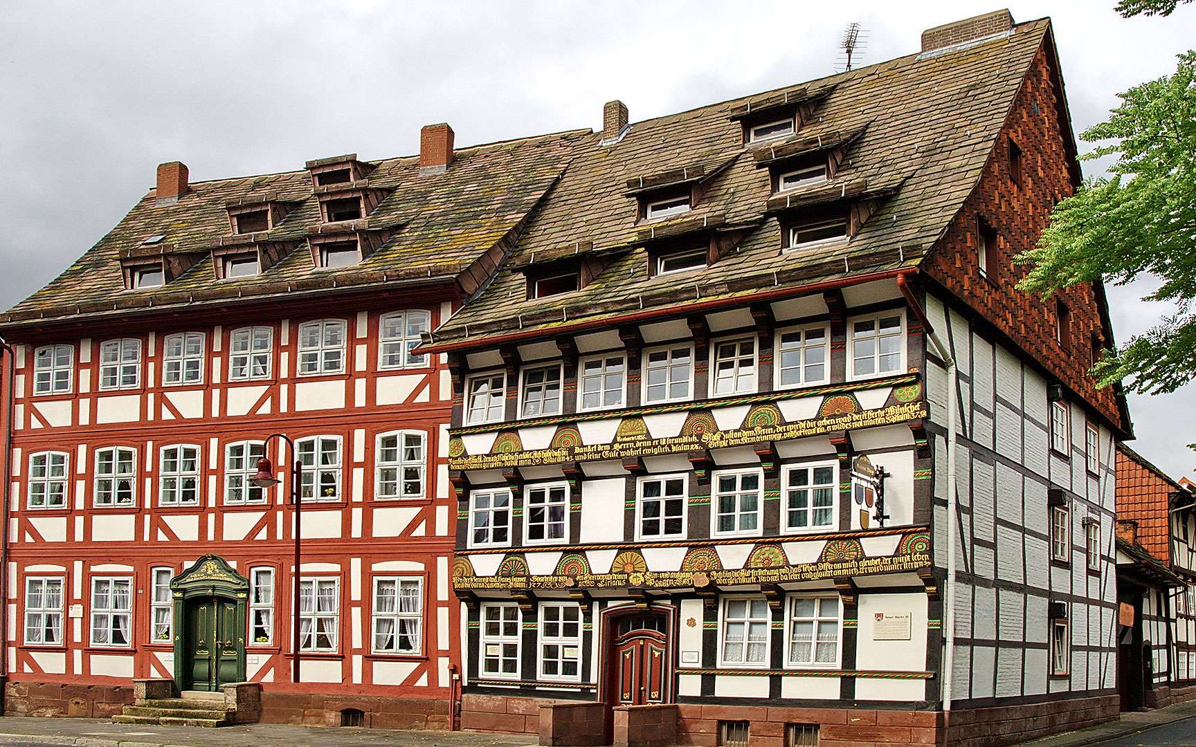 Photos | Les maisons à colombages, un univers de bois et de couleurs