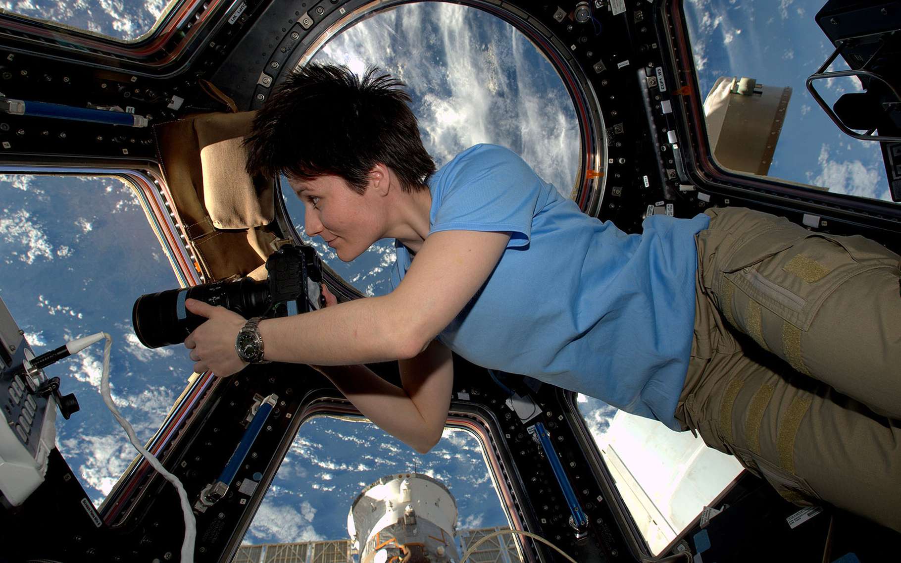 WISE : Coopération en impesanteur | Dossier