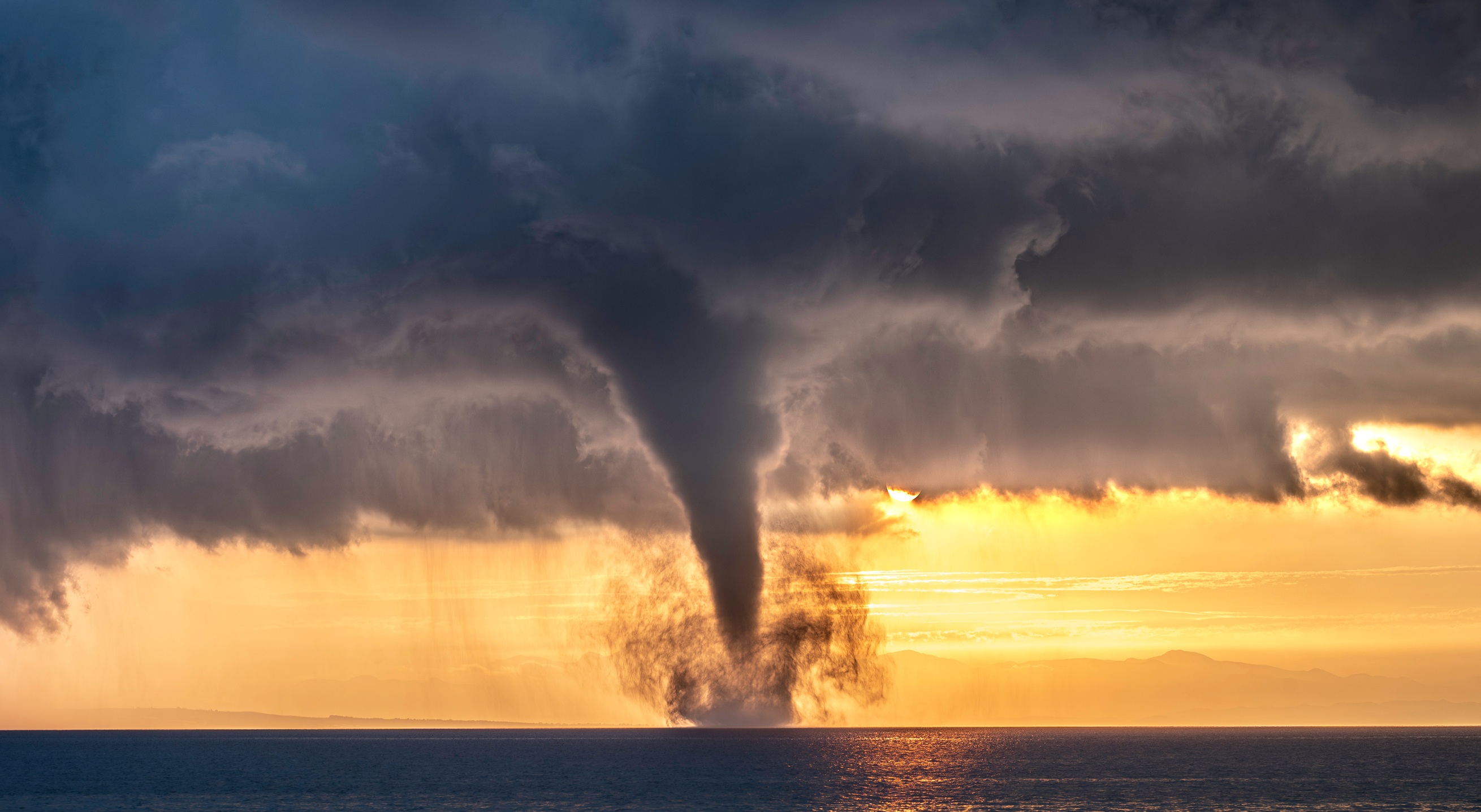 Tornade, trombe, tourbillon et tuba : quelle est la différence