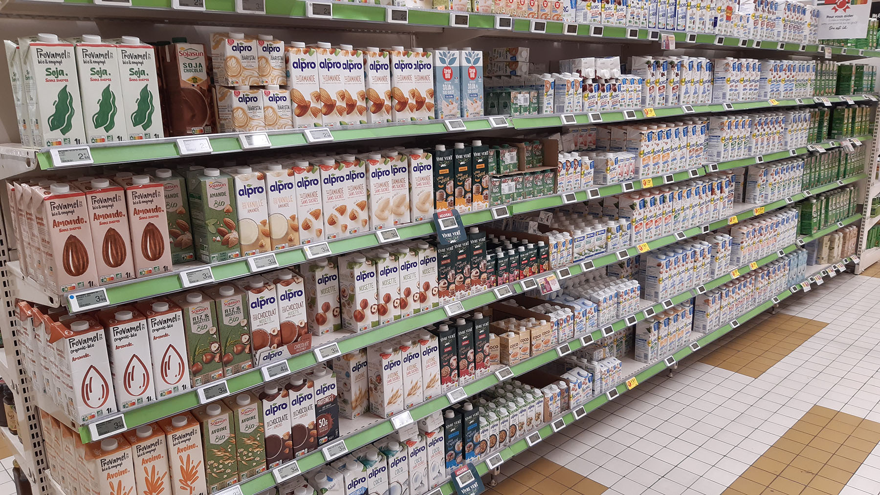 Ce Qui Se Cache Derri re Le Lait D amande Ce Qui Se Cache Derri re Le Lait D amande