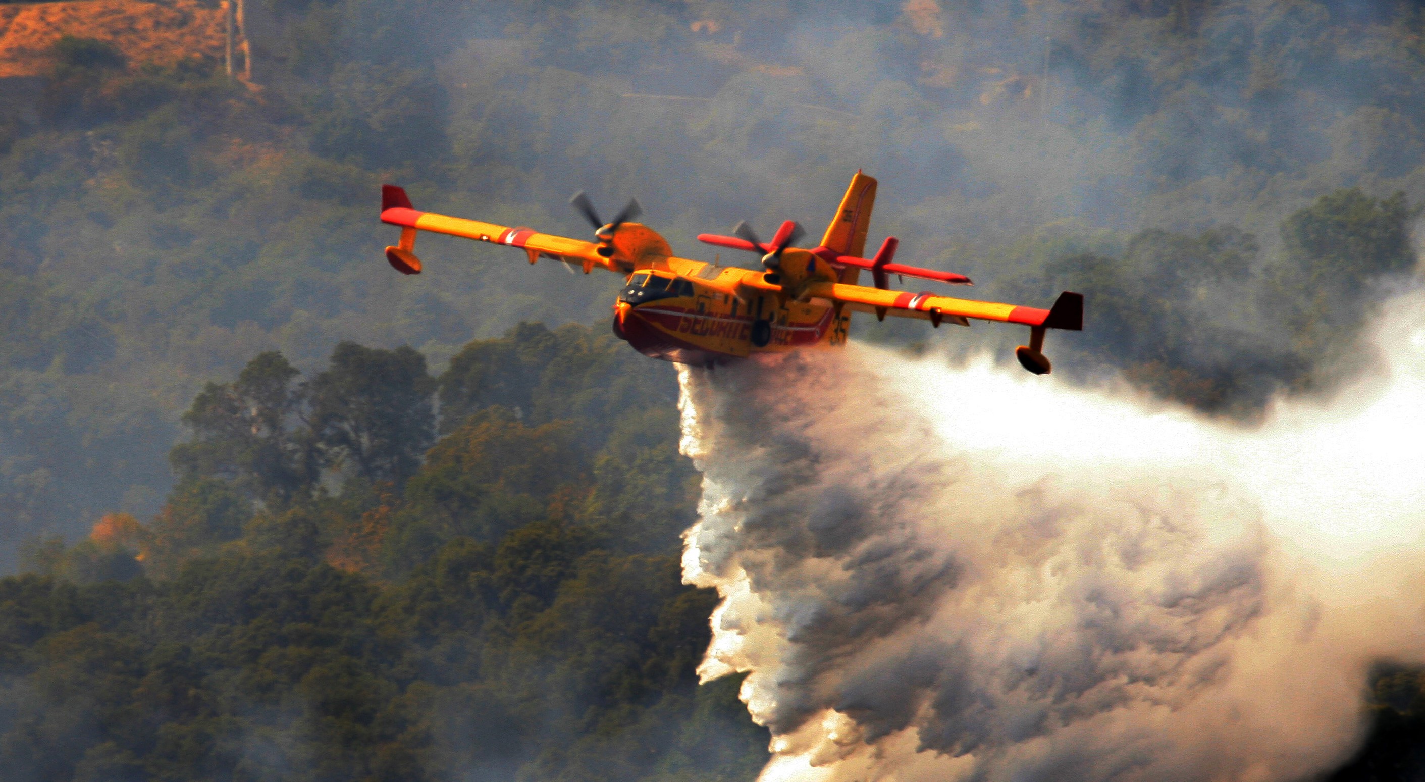 Incendie dans l’Aude : ce que 2025 révèle sur notre impréparation face ...