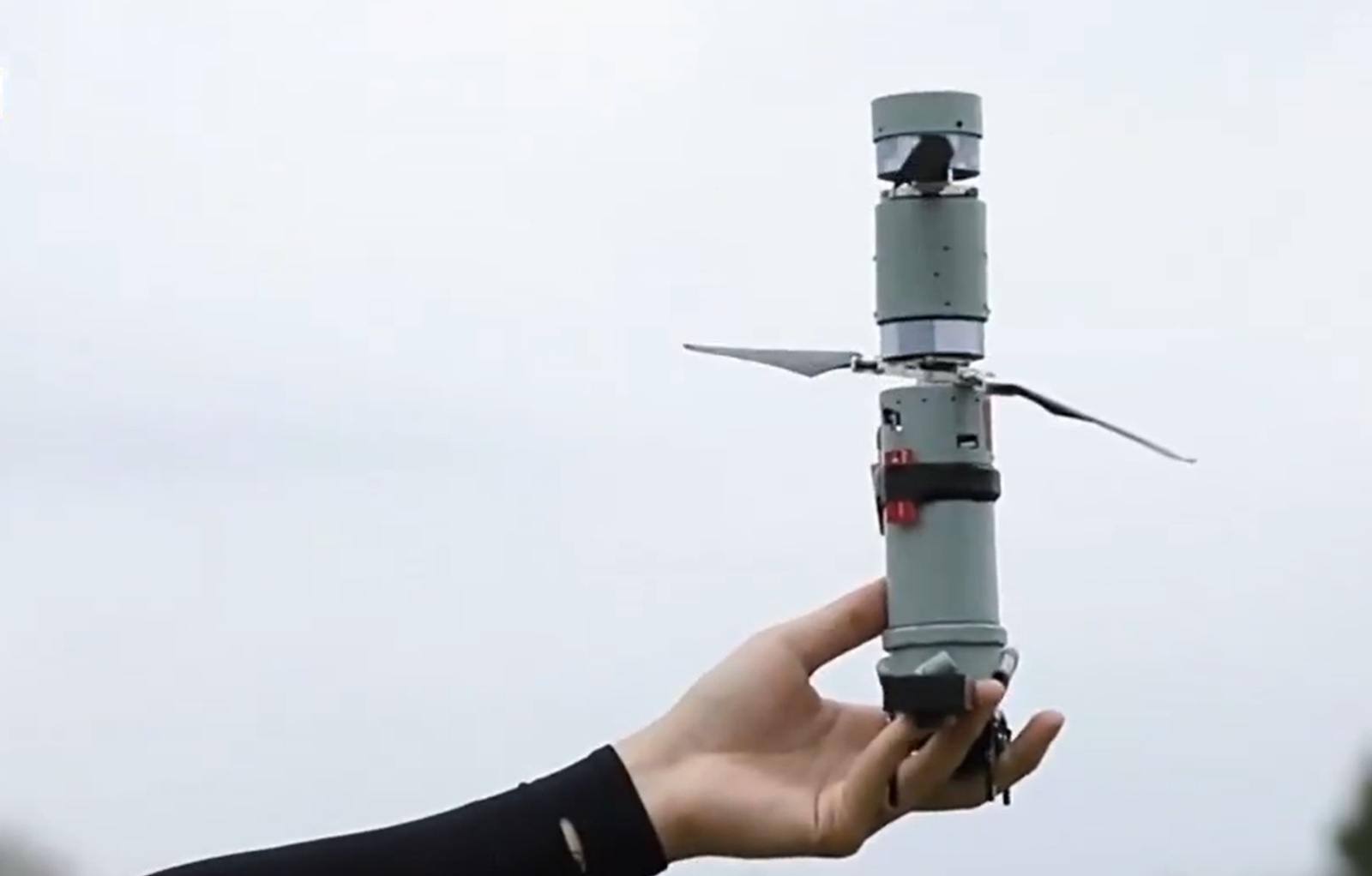 La Chine a créé un drone-grenade qui peut voler et viser seul, frapper ...