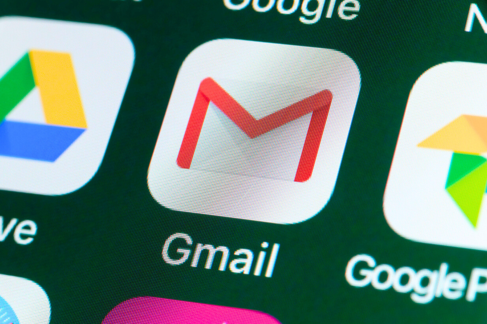 Trop d’e-mails inutiles ? Voici l’astuce pour faire le ménage en un ...