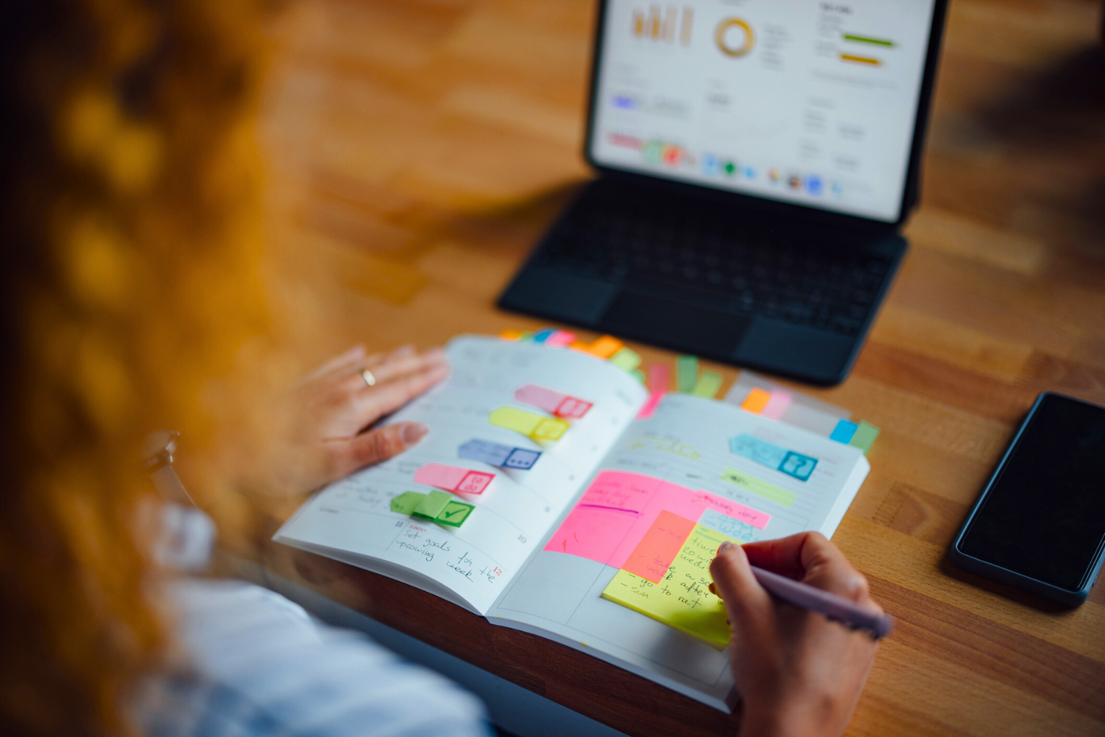 « Aujourd’hui » : un mot qu’on utilise tous… sans jamais en comprendre ...